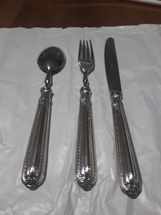 Tris posate Solingen.