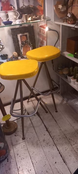 tre sgabelli anni 60 vintage originale