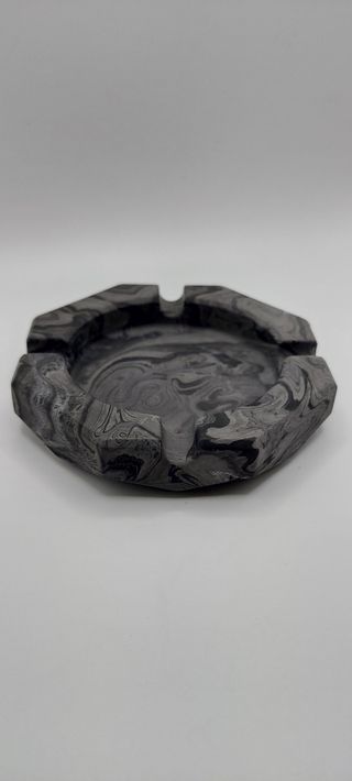 posacenere in Jesmonite / Ecoresina