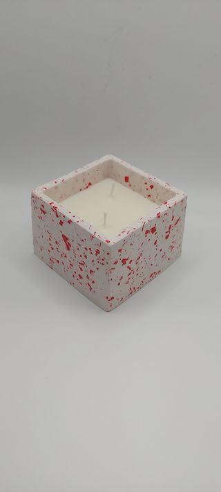 Candela profumata in cera di soia in Ecoresina