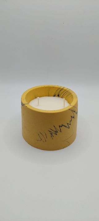 Candela in cera di soia con vaso in Ecoresina