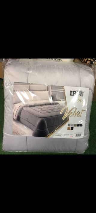 trapunta matrimoniale in velluto 