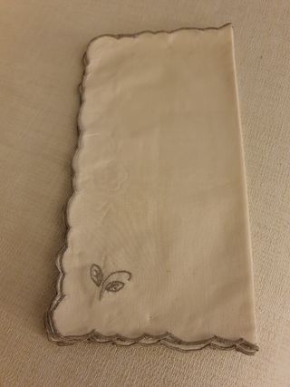 6 tovaglioli lavorati a mano cotone mai usati