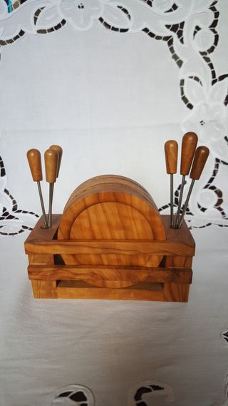 Sottobicchieri con forchettine in legno di ulivo