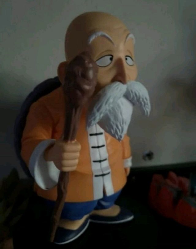Figura nueva del geni tortuga de dragón ball Z de segunda mano por 20 ...