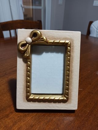 Cornice con fiocco Thun