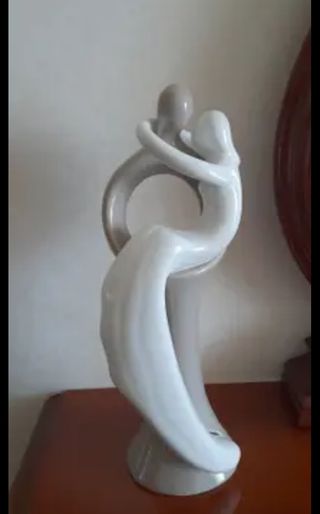  Soprammobile l'abbrraccio