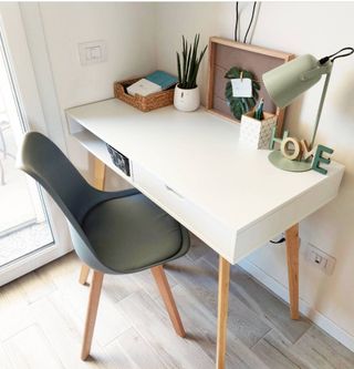 scrivania molto bella!