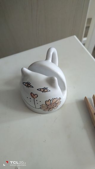 portatovaglioli in ceramica a forma di gattino 