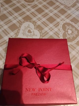 Parure di New Point composta da 4 pezzi