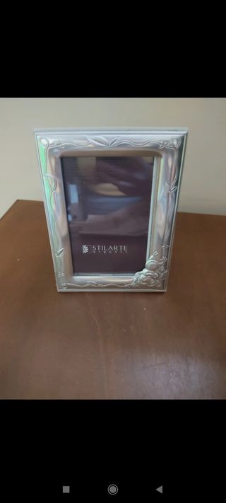 cornice colore argento 