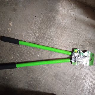 troncarami per potatura 