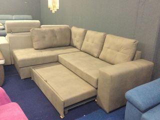 VENDO DIVANO LETTO-NUOVO