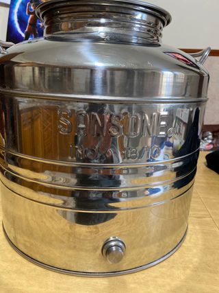 Bidone contenitore olio