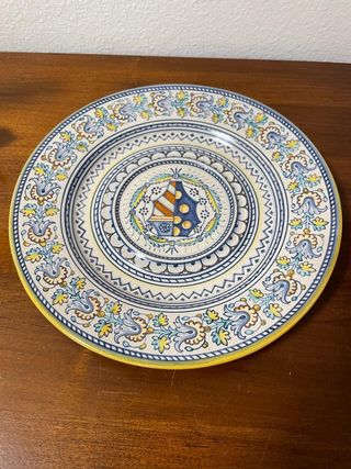 Piatto da appendere al muro 