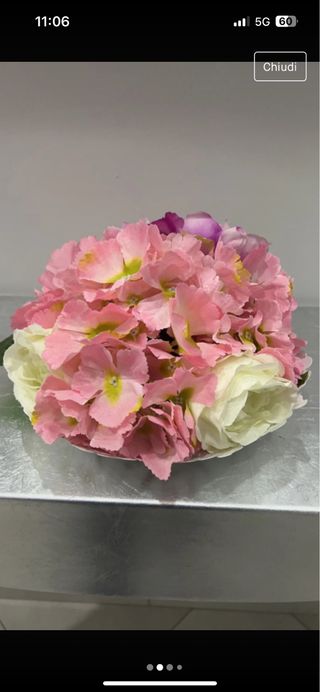 Centro tavola con fiori 