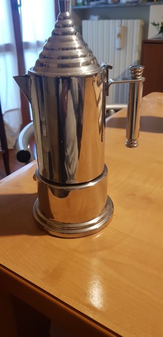 Caffettiera 6 tazze AMC