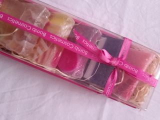 Bomb Cosmetics Soap confezione regalo 