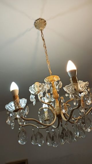 Lampadario con gocce