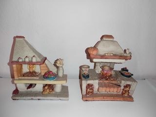 Set 2 caminetti in ceramica 