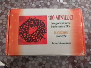 180 miniluci rosse