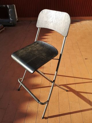 sgabello pieghevole alto