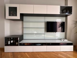 Mueble de TV IKEA BESTA