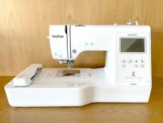 Macchina ricamatrice BROTHER Innov-is M240ED 