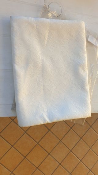 tovaglia operata con fiori x6