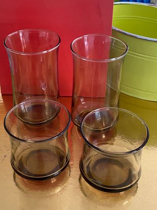 4 bicchieri molto vintage 
