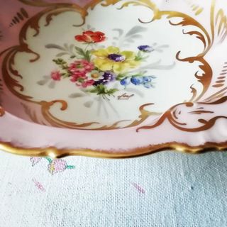 Piatto di porcellana grande e profondo Limoges,