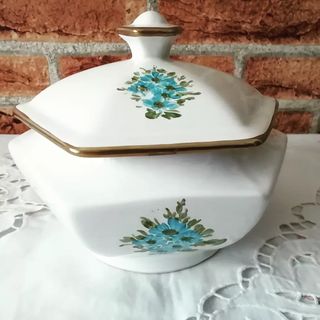 bomboniera di ceramica italiana, disegnato a mano