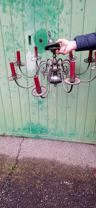 Lampadario in metallo 8 braccia