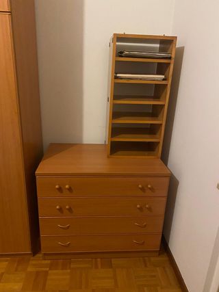 Cassettiera con 4 cassetti e mini libreria