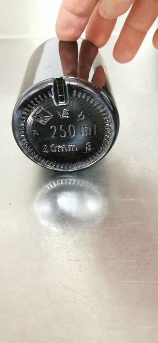 Bottiglia vetro 250 ml + tappo