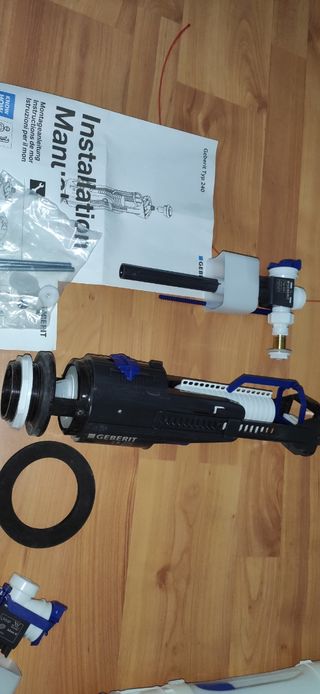 galleggiante geberit più valvola