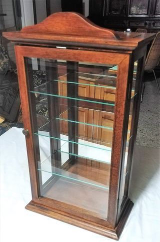 Vetrinetta in legno a 3 ripiani