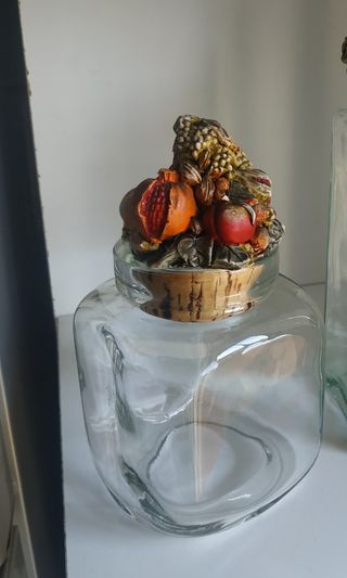 Barattolo con tappo decorativo 