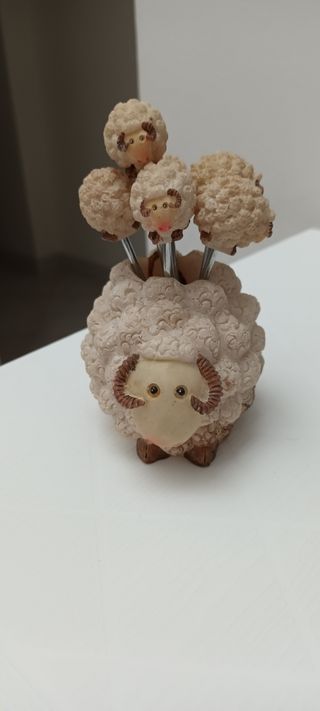 pecorella in ceramica 