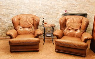 Poltrone in pelle anni 70