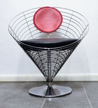 Poltroncina vintage di design modello Cono