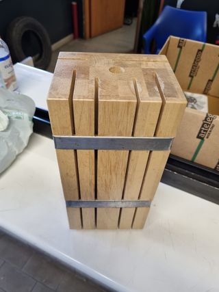 portacoltelli in legno portacuchillos de madera