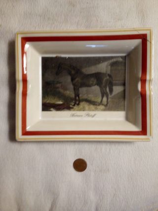 Elegante Posacenere con Cavallo