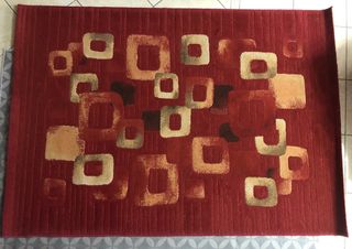 Tappeto rosso grande da salotto 