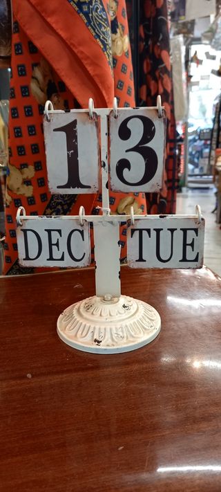 calendario perpetuo vintage