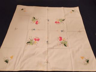 Tovaglietta con 4 tovaglioli 