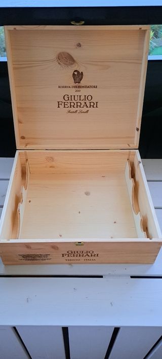 Cassetta in legno per vino Giulio Ferrari