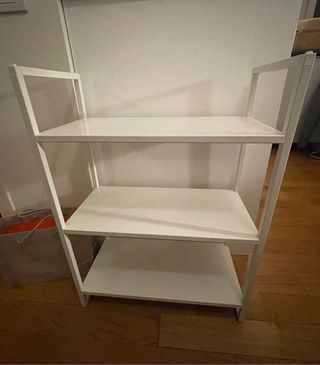 Scaffale bianco metallico