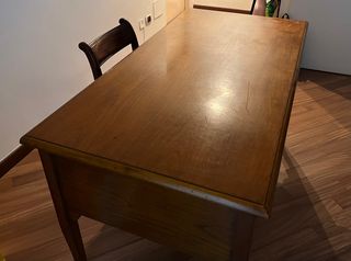 Scrivania con sedia coordinata 