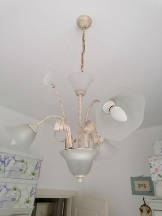 Lampadario shabby chic